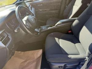 Sarkans Toyota C-HR 2018 Utena, ar dzinēja tilpumu 1.80 L un nobraukumu 200 tūkst. km par 13990 €, foto 7 vietnē AUTOMOTO.COM.LV