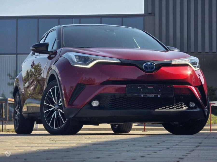 Sarkans Toyota C-HR 2018 Šauļi, ar dzinēja tilpumu 1.80 L un nobraukumu 154 tūkst. km par 17400 €, foto 4 vietnē AUTOMOTO.COM.LV