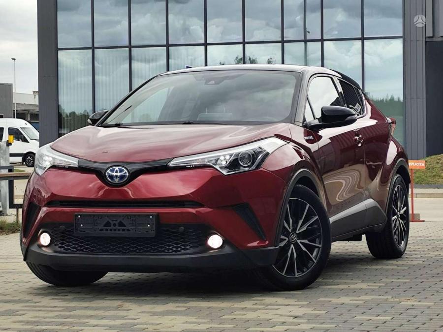 Sarkans Toyota C-HR 2018 Šauļi, ar dzinēja tilpumu 1.80 L un nobraukumu 165 tūkst. km par 14950 €, foto 3 vietnē AUTOMOTO.COM.LV