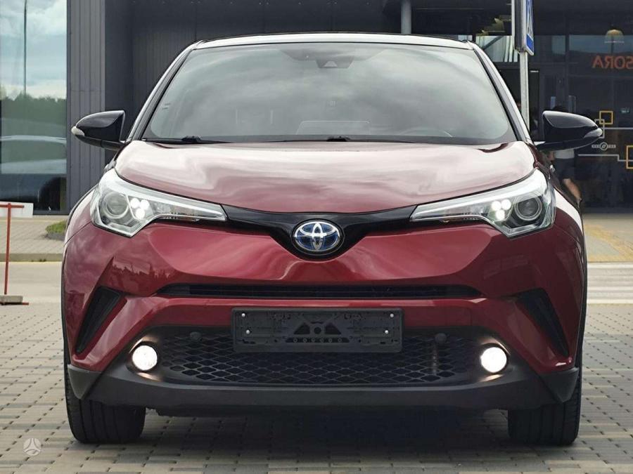 Sarkans Toyota C-HR 2018 Šauļi, ar dzinēja tilpumu 1.80 L un nobraukumu 165 tūkst. km par 14950 €, foto 5 vietnē AUTOMOTO.COM.LV