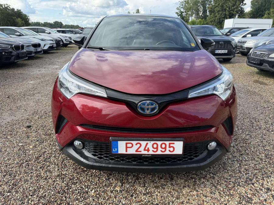Sarkans Toyota C-HR 2018 Utena, ar dzinēja tilpumu 1.80 L un nobraukumu 197 tūkst. km par 14150 €, foto 10 vietnē AUTOMOTO.COM.LV