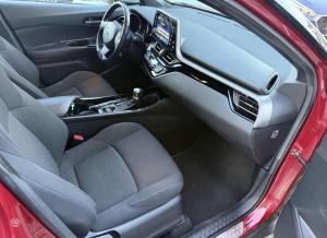 Sarkans Toyota C-HR 2018 Utena, ar dzinēja tilpumu 1.80 L un nobraukumu 197 tūkst. km par 14150 €, foto 23 vietnē AUTOMOTO.COM.LV