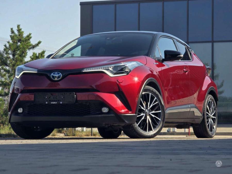 Красный Тойота C-HR 2018 в Шяуляй, объемом двигателя 1.80 л и пробегом 154 тыс. км за 17400 €, фото 6 на AUTOMOTO.COM.LV