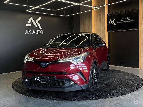Red Toyota C-HR 2018 in Kaunas, with an engine capacity of 1.80 L and mileage of 115 thousand km for 18990 €, photo 5 on AUTOMOTO.COM.LV