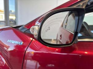 Red Toyota C-HR 2018 in Siauliai, with an engine capacity of 1.80 L and mileage of 98 thousand km for 18900 €, photo 9 on AUTOMOTO.COM.LV