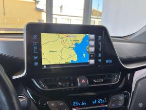 Red Toyota C-HR 2018 in Siauliai, with an engine capacity of 1.80 L and mileage of 98 thousand km for 18900 €, photo 19 on AUTOMOTO.COM.LV