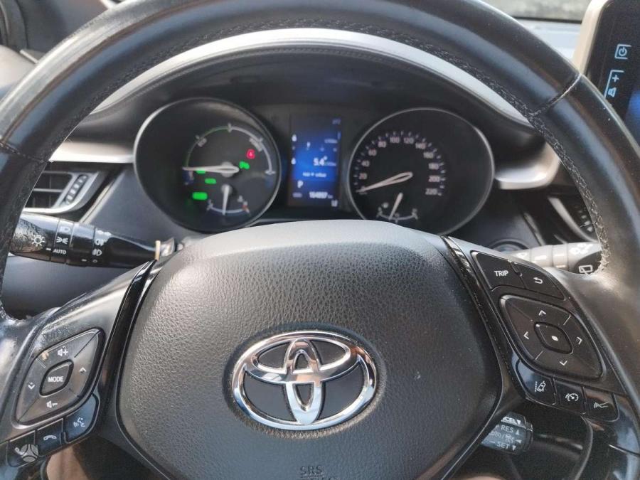 Sarkans Toyota C-HR 2019 Utena, ar dzinēja tilpumu 1.80 L un nobraukumu 164 tūkst. km par 15950 €, foto 14 vietnē AUTOMOTO.COM.LV