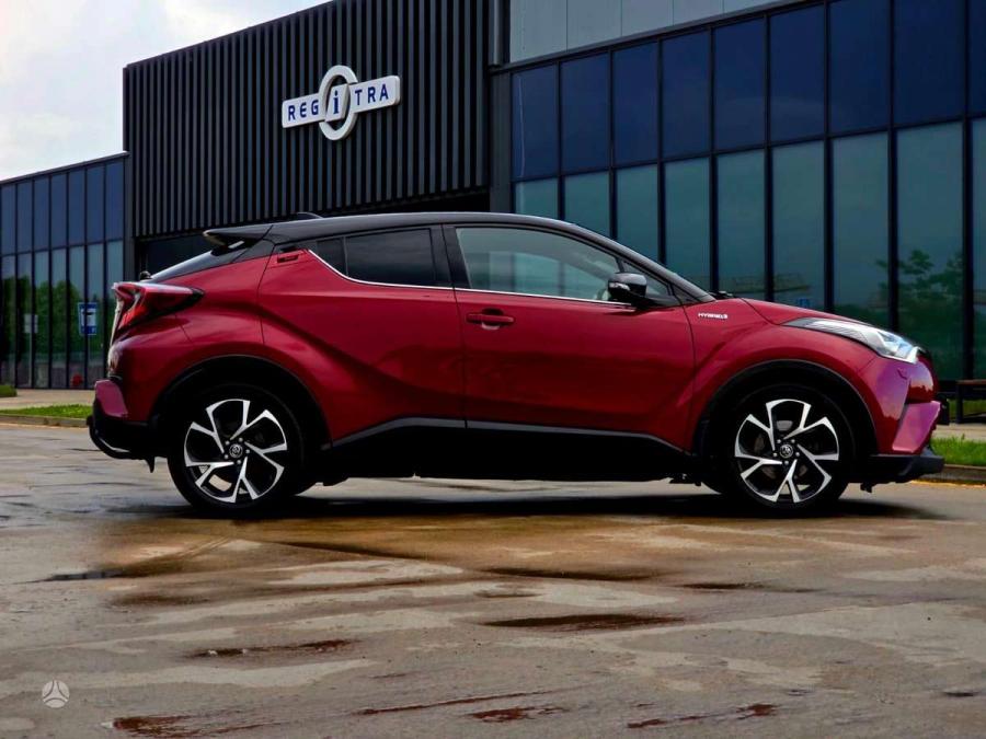 Красный Тойота C-HR 2019 в Шяуляй, объемом двигателя 1.80 л и пробегом 164 тыс. км за 17500 €, фото 13 на AUTOMOTO.COM.LV
