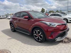 Sarkans Toyota C-HR 2019 Marijampole, ar dzinēja tilpumu 1.80 L un nobraukumu 180 tūkst. km par 15900 €, foto 4 vietnē AUTOMOTO.COM.LV