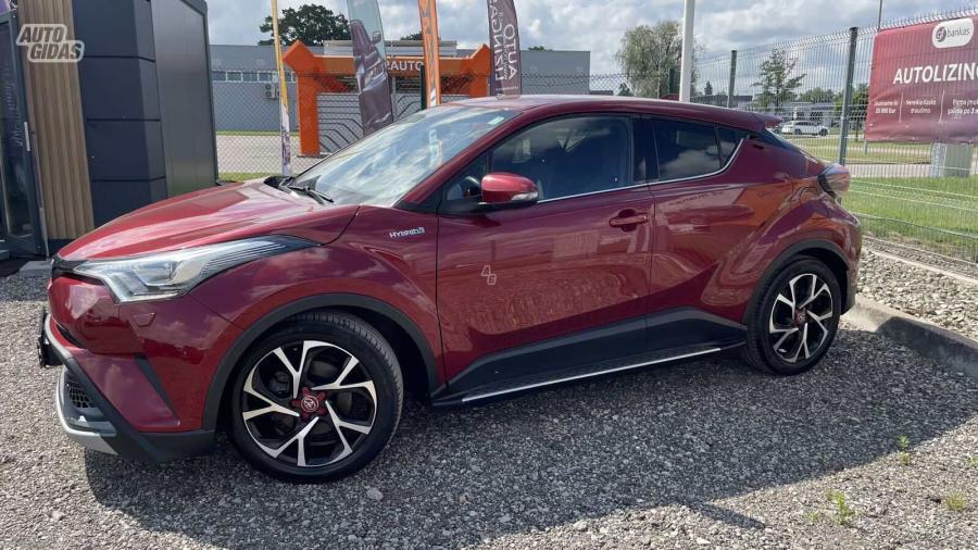 Sarkans Toyota C-HR 2019 Marijampole, ar dzinēja tilpumu 1.80 L un nobraukumu 180 tūkst. km par 15900 €, foto 5 vietnē AUTOMOTO.COM.LV