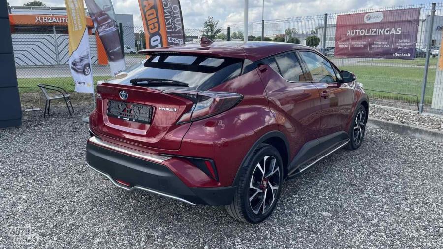 Sarkans Toyota C-HR 2019 Marijampole, ar dzinēja tilpumu 1.80 L un nobraukumu 180 tūkst. km par 15900 €, foto 9 vietnē AUTOMOTO.COM.LV