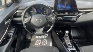 Sarkans Toyota C-HR 2019 Marijampole, ar dzinēja tilpumu 1.80 L un nobraukumu 180 tūkst. km par 15900 €, foto 18 vietnē AUTOMOTO.COM.LV