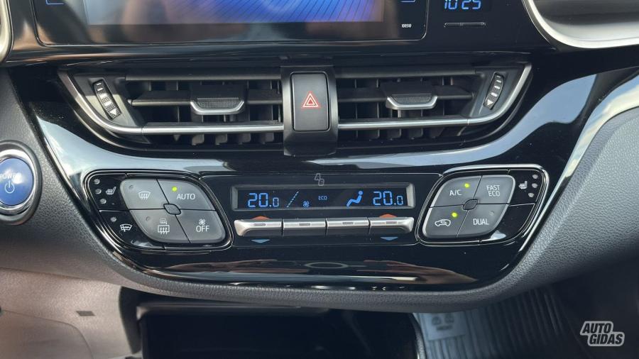 Sarkans Toyota C-HR 2019 Marijampole, ar dzinēja tilpumu 1.80 L un nobraukumu 180 tūkst. km par 15900 €, foto 20 vietnē AUTOMOTO.COM.LV