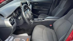 Sarkans Toyota C-HR 2019 Marijampole, ar dzinēja tilpumu 1.80 L un nobraukumu 180 tūkst. km par 15900 €, foto 29 vietnē AUTOMOTO.COM.LV