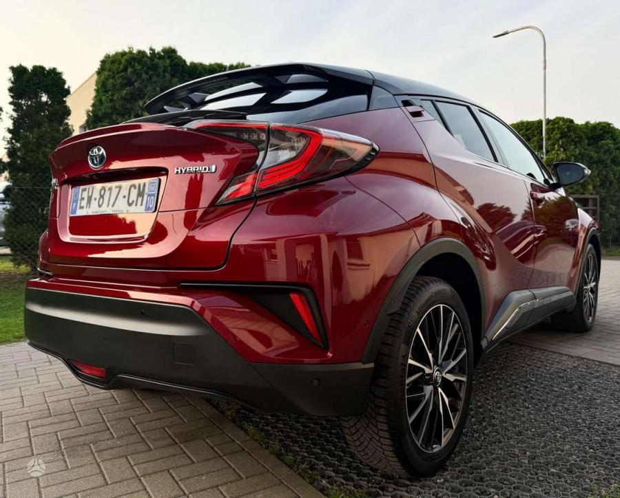 Красный Тойота C-HR 2019 в Каунас, объемом двигателя 1.80 л и пробегом 186 тыс. км за 16850 €, фото 20 на AUTOMOTO.COM.LV