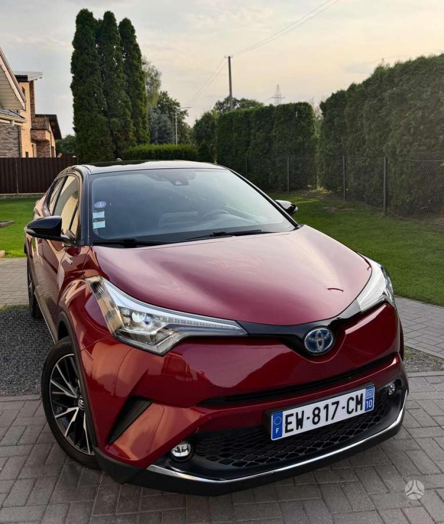 Красный Тойота C-HR 2019 в Каунас, объемом двигателя 1.80 л и пробегом 186 тыс. км за 16850 €, фото 22 на AUTOMOTO.COM.LV