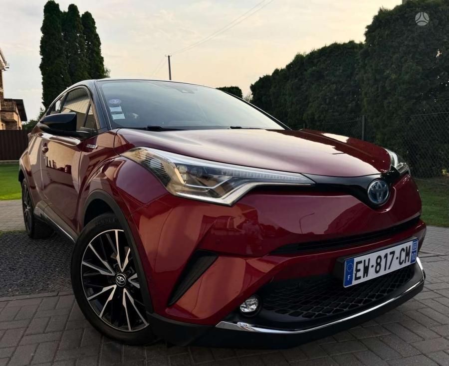 Красный Тойота C-HR 2019 в Каунас, объемом двигателя 1.80 л и пробегом 186 тыс. км за 16850 €, фото 25 на AUTOMOTO.COM.LV