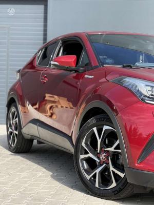 Sarkans Toyota C-HR 2019 Utena, ar dzinēja tilpumu 1.80 L un nobraukumu 200 tūkst. km par 15350 €, foto 7 vietnē AUTOMOTO.COM.LV