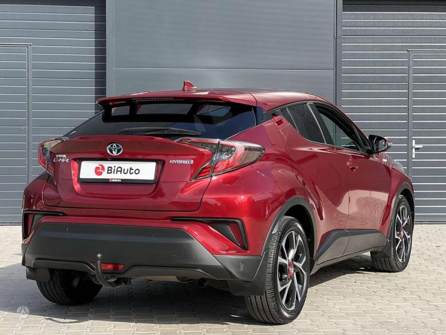 Sarkans Toyota C-HR 2019 Utena, ar dzinēja tilpumu 1.80 L un nobraukumu 200 tūkst. km par 15350 €, foto 17 vietnē AUTOMOTO.COM.LV