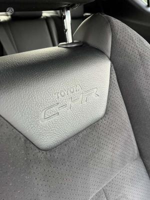 Sarkans Toyota C-HR 2019 Utena, ar dzinēja tilpumu 1.80 L un nobraukumu 200 tūkst. km par 15350 €, foto 47 vietnē AUTOMOTO.COM.LV