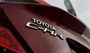 Красный Тойота C-HR 2019 в Паневежис, объемом двигателя 1.80 л и пробегом 180 тыс. км за 15900 €, фото 11 на AUTOMOTO.COM.LV