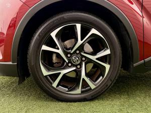Красный Тойота C-HR 2019 в Паневежис, объемом двигателя 1.80 л и пробегом 180 тыс. км за 15900 €, фото 13 на AUTOMOTO.COM.LV