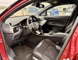 Красный Тойота C-HR 2019 в Паневежис, объемом двигателя 1.80 л и пробегом 180 тыс. км за 15900 €, фото 14 на AUTOMOTO.COM.LV