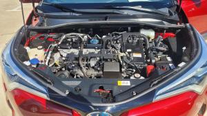 Sarkans Toyota C-HR 2019 Šauļi, ar dzinēja tilpumu 1.80 L un nobraukumu 131 tūkst. km par 16300 €, foto 24 vietnē AUTOMOTO.COM.LV