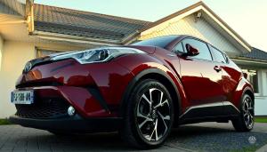 Красный Тойота C-HR 2020 в Каунас, объемом двигателя 1.80 л и пробегом 150 тыс. км за 17500 €, фото 12 на AUTOMOTO.COM.LV