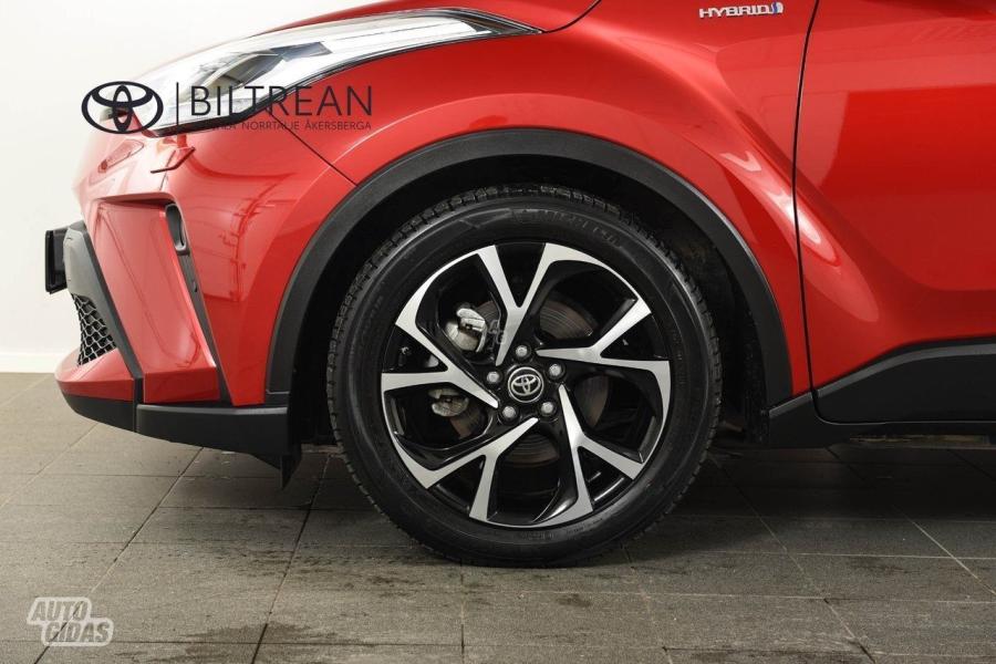 Red Toyota C-HR 2020 in Kaunas, with an engine capacity of 0.00 L and mileage of 16 thousand km for 27494 €, photo 16 on AUTOMOTO.COM.LV