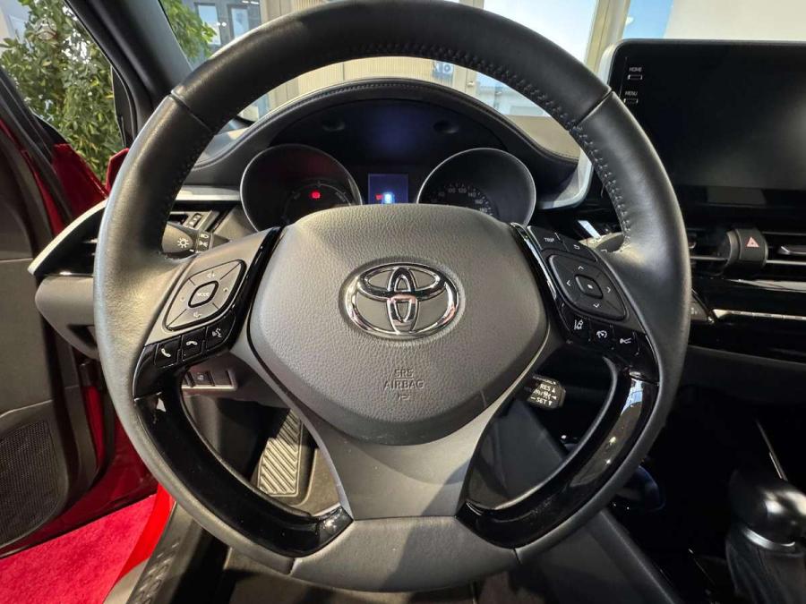 Sarkans Toyota C-HR 2020 Šauļi, ar dzinēja tilpumu 1.99 L un nobraukumu 35 tūkst. km par 21900 €, foto 11 vietnē AUTOMOTO.COM.LV