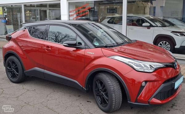 Sarkans Toyota C-HR 2020 Kauņa, ar dzinēja tilpumu 0.00 L un nobraukumu 48 tūkst. km par 23276 €, foto 4 vietnē AUTOMOTO.COM.LV