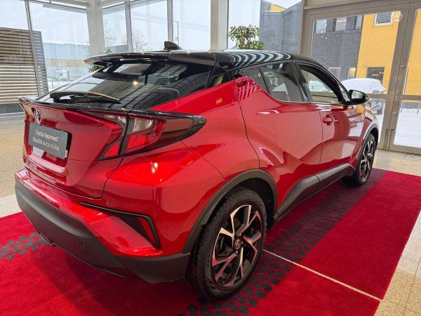 Красный Тойота C-HR 2020 в Шяуляй, объемом двигателя 1.20 л и пробегом 111 тыс. км за 17900 €, фото 7 на AUTOMOTO.COM.LV