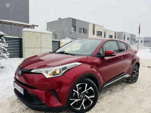 Красный Тойота C-HR 2020 в Каунас, объемом двигателя 1.80 л и пробегом 55 тыс. км за 18850 €, фото  на AUTOMOTO.COM.LV