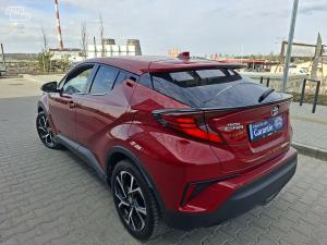 Красный Тойота C-HR 2020 в Вильнюс, объемом двигателя 1.80 л и пробегом 179 тыс. км за 17950 €, фото 5 на AUTOMOTO.COM.LV