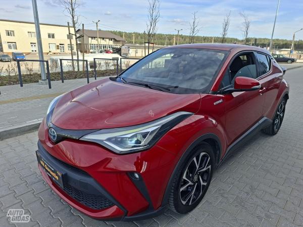 Sarkans Toyota C-HR 2020 Viļņa, ar dzinēja tilpumu 1.80 L un nobraukumu 179 tūkst. km par 17600 €, foto 6 vietnē AUTOMOTO.COM.LV