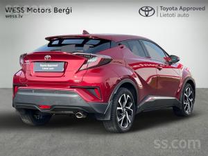 Red Toyota C-HR 2020 in Riga, with an engine capacity of 1.20 L and mileage of 178 thousand km for 15990 €, photo 3 on AUTOMOTO.COM.LV
