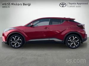 Red Toyota C-HR 2020 in Riga, with an engine capacity of 1.20 L and mileage of 178 thousand km for 15990 €, photo 4 on AUTOMOTO.COM.LV