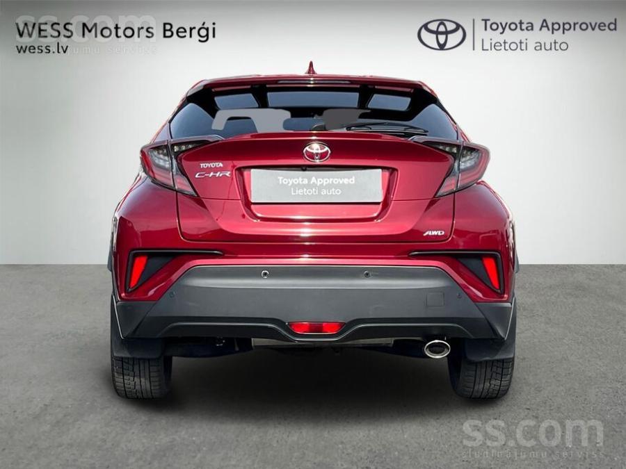 Red Toyota C-HR 2020 in Riga, with an engine capacity of 1.20 L and mileage of 178 thousand km for 15990 €, photo 5 on AUTOMOTO.COM.LV