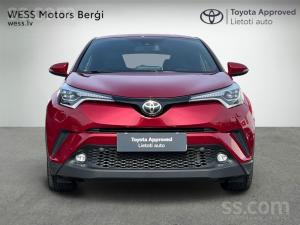 Red Toyota C-HR 2020 in Riga, with an engine capacity of 1.20 L and mileage of 178 thousand km for 15990 €, photo 6 on AUTOMOTO.COM.LV