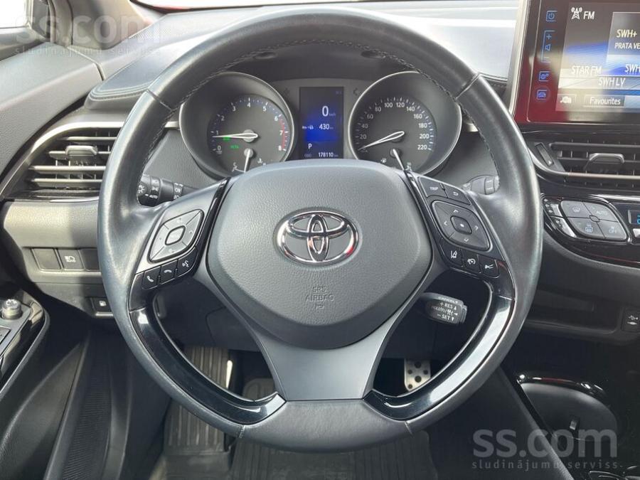 Red Toyota C-HR 2020 in Riga, with an engine capacity of 1.20 L and mileage of 178 thousand km for 15990 €, photo 13 on AUTOMOTO.COM.LV