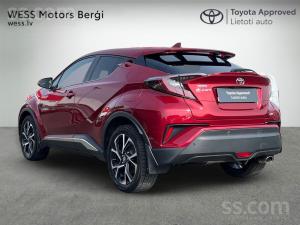 Red Toyota C-HR 2020 in Riga, with an engine capacity of 1.20 L and mileage of 178 thousand km for 15990 €, photo 23 on AUTOMOTO.COM.LV