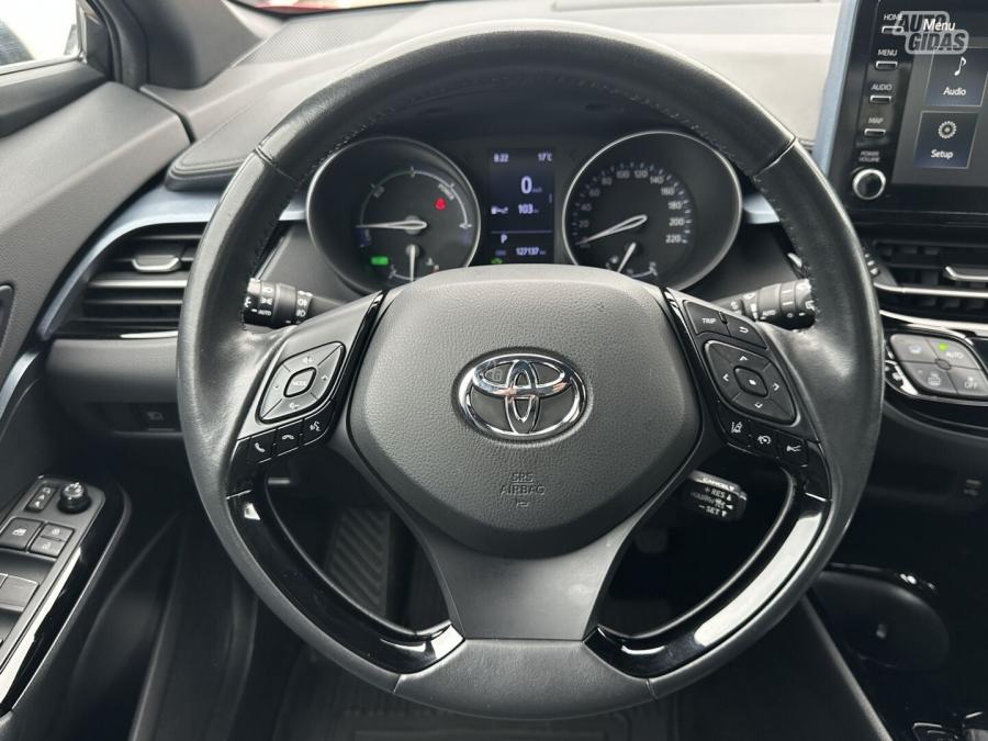 Красный Тойота C-HR 2020 в Каунас, объемом двигателя 2.00 л и пробегом 127 тыс. км за 22771 €, фото 14 на AUTOMOTO.COM.LV