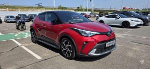 Sarkans Toyota C-HR 2020 Viļņa, ar dzinēja tilpumu 1.99 L un nobraukumu 74 tūkst. km par 24750 €, foto 4 vietnē AUTOMOTO.COM.LV