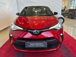 Red Toyota C-HR 2020 in Siauliai, with an engine capacity of 1.80 L and mileage of 87 thousand km for 21900 €, photo 4 on AUTOMOTO.COM.LV