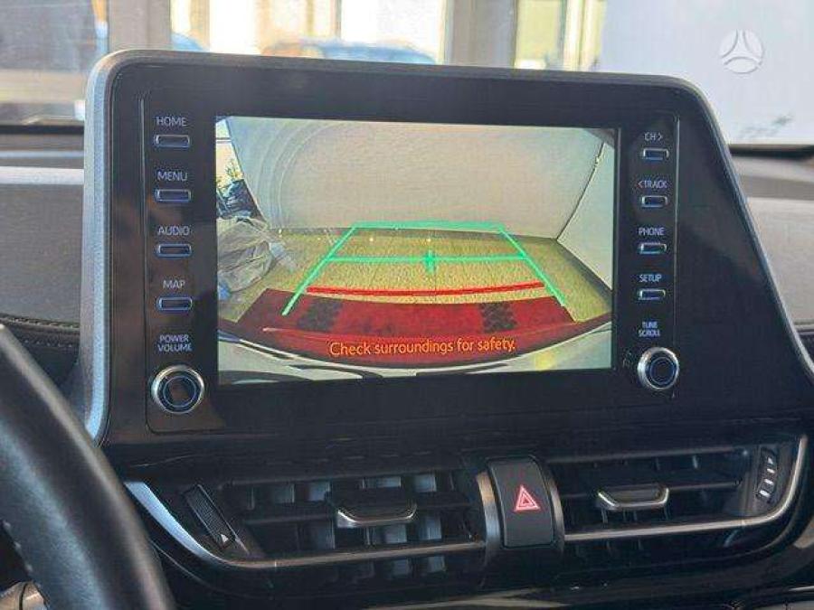 Red Toyota C-HR 2020 in Siauliai, with an engine capacity of 1.80 L and mileage of 87 thousand km for 21900 €, photo 16 on AUTOMOTO.COM.LV