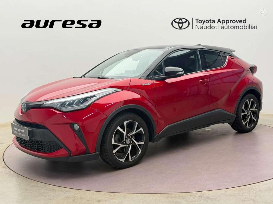Red Toyota C-HR 2020 in Panevezys, with an engine capacity of 1.99 L and mileage of 150 thousand km for 21590 €, photo 1 on AUTOMOTO.COM.LV