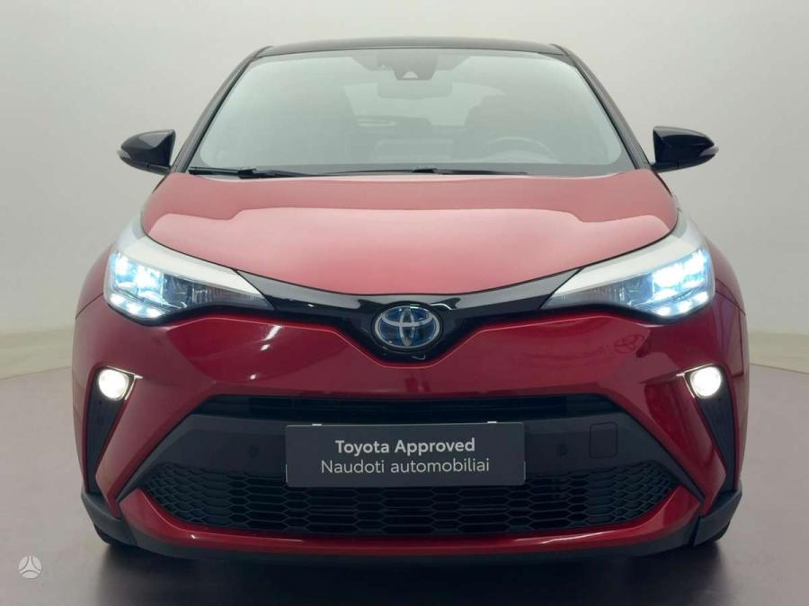 Red Toyota C-HR 2020 in Panevezys, with an engine capacity of 1.99 L and mileage of 150 thousand km for 21590 €, photo 35 on AUTOMOTO.COM.LV