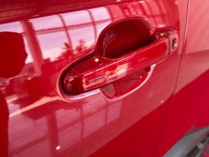 Red Toyota C-HR 2020 in Siauliai, with an engine capacity of 1.99 L and mileage of 40 thousand km for 21900 €, photo 10 on AUTOMOTO.COM.LV