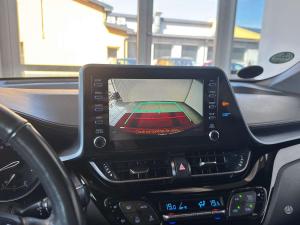 Red Toyota C-HR 2020 in Siauliai, with an engine capacity of 1.99 L and mileage of 40 thousand km for 21900 €, photo 18 on AUTOMOTO.COM.LV